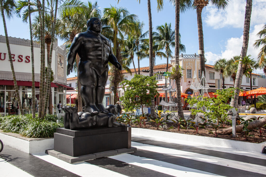 BOTERO ON LINCOLNNOW ON VIEW – Lincoln Road Miami Beach – Shop, Dine, Enjoy